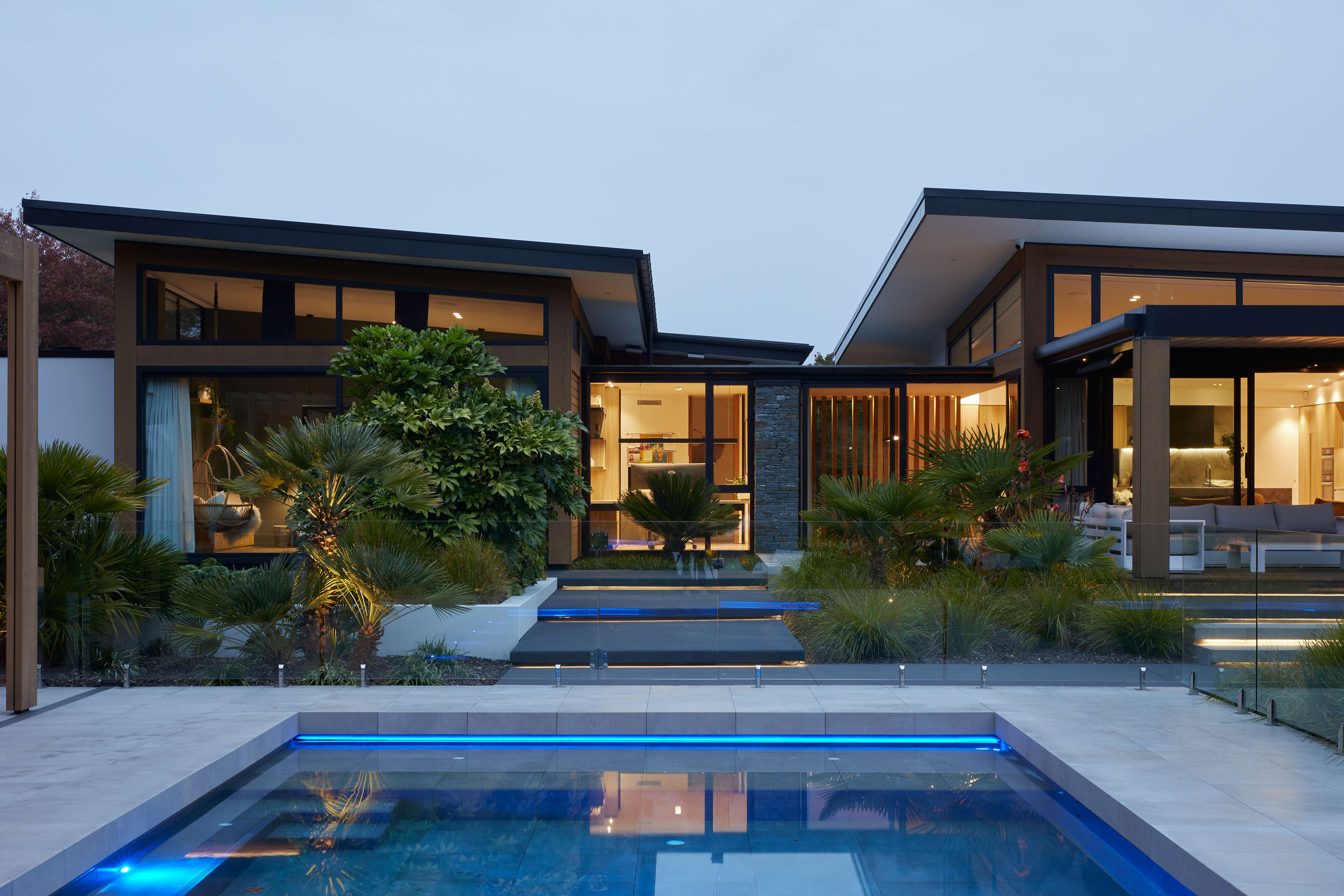 TILTED HOUSE | O'Neil Architecture is a top New Zealand architectural ...