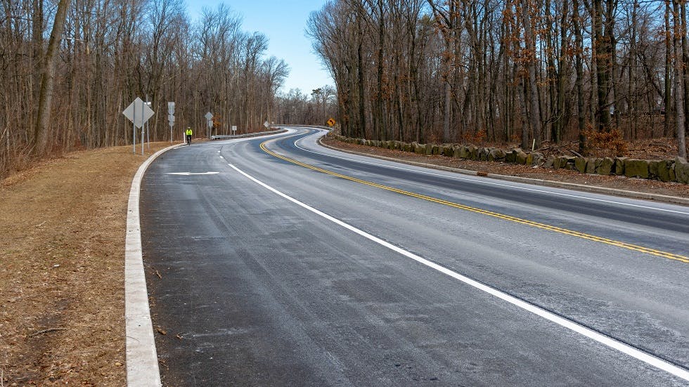 Les bandes dérasées des voies de circulation - Ornikar