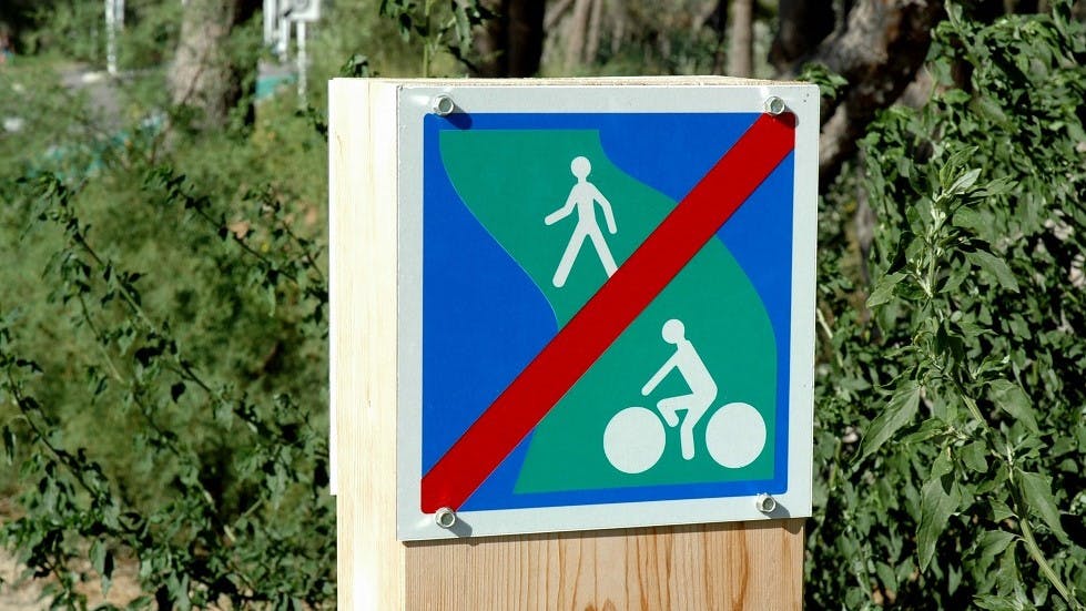Les panneaux de signalisation relatifs aux cyclistes - Ornikar
