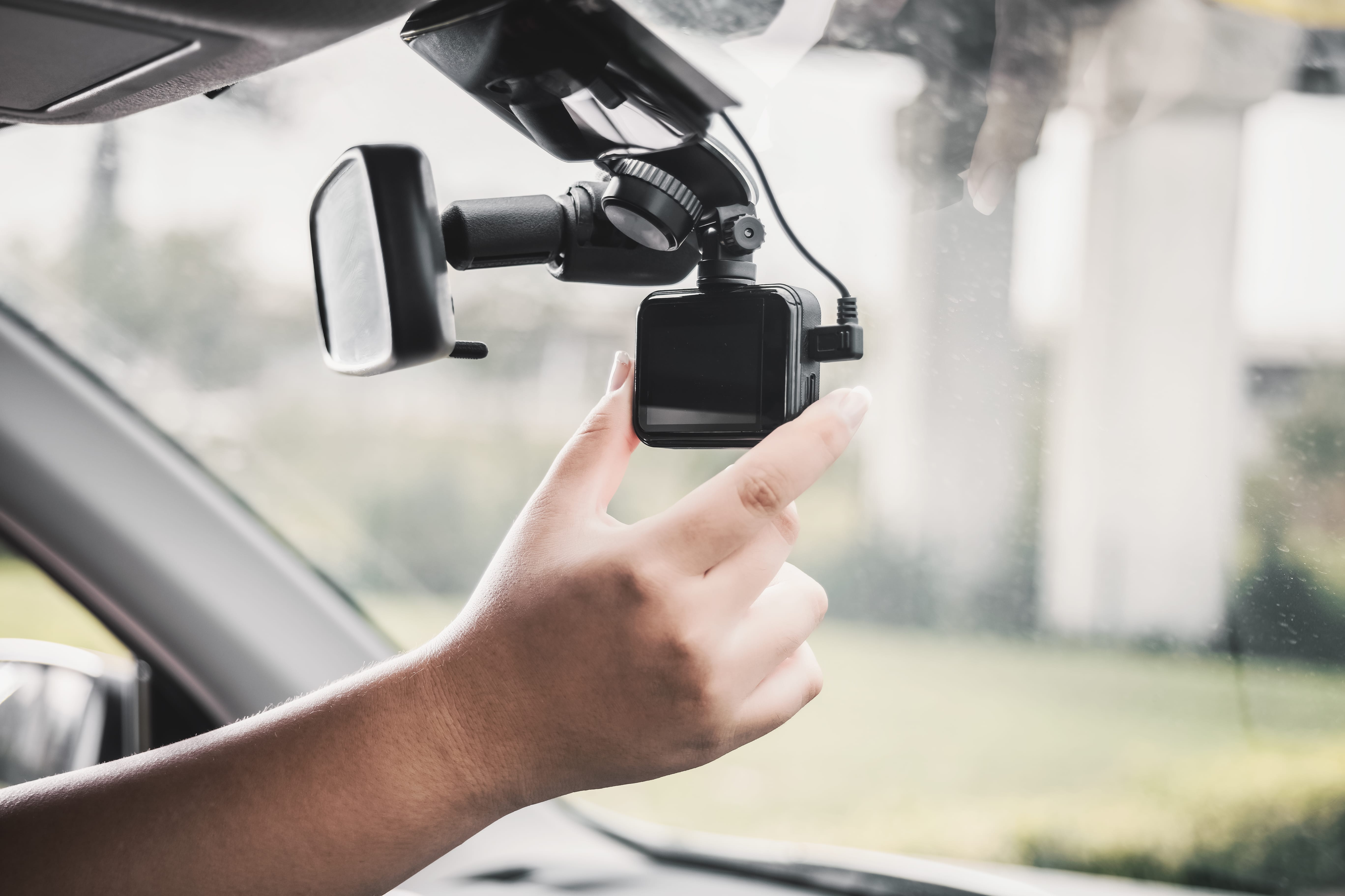 Dash cam auto: a cosa servono? | Pratiche Auto Online