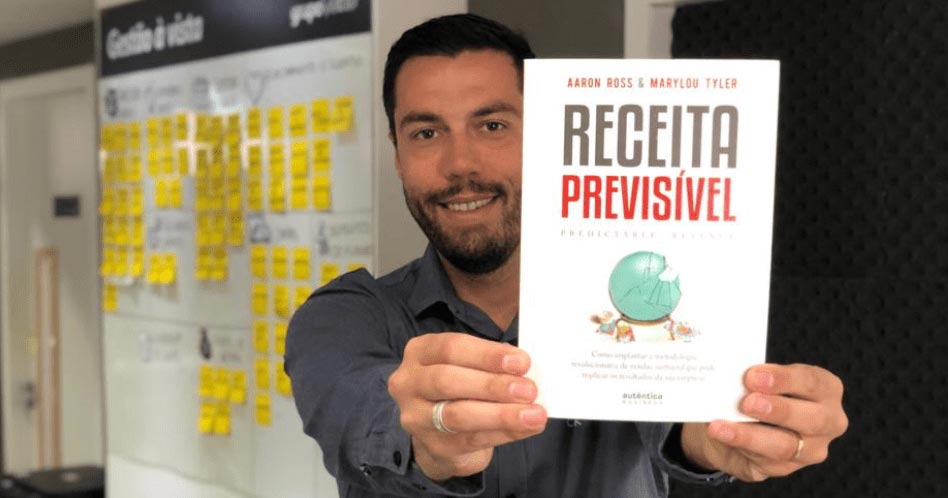 Book Summary Predictable Revenue - Aaron Ross, PDF