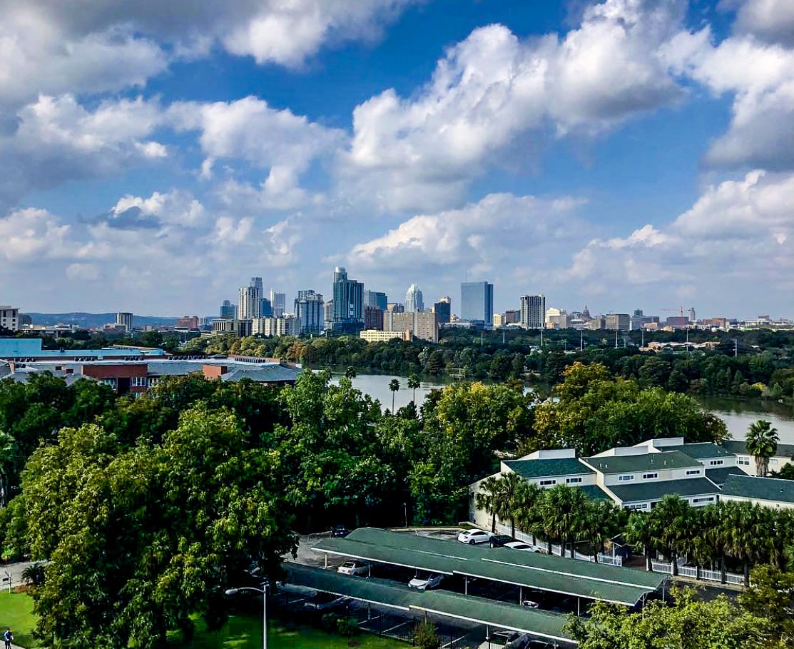 Your Ultimate Austin Move: 5 Tips with Perch Apartment Locators