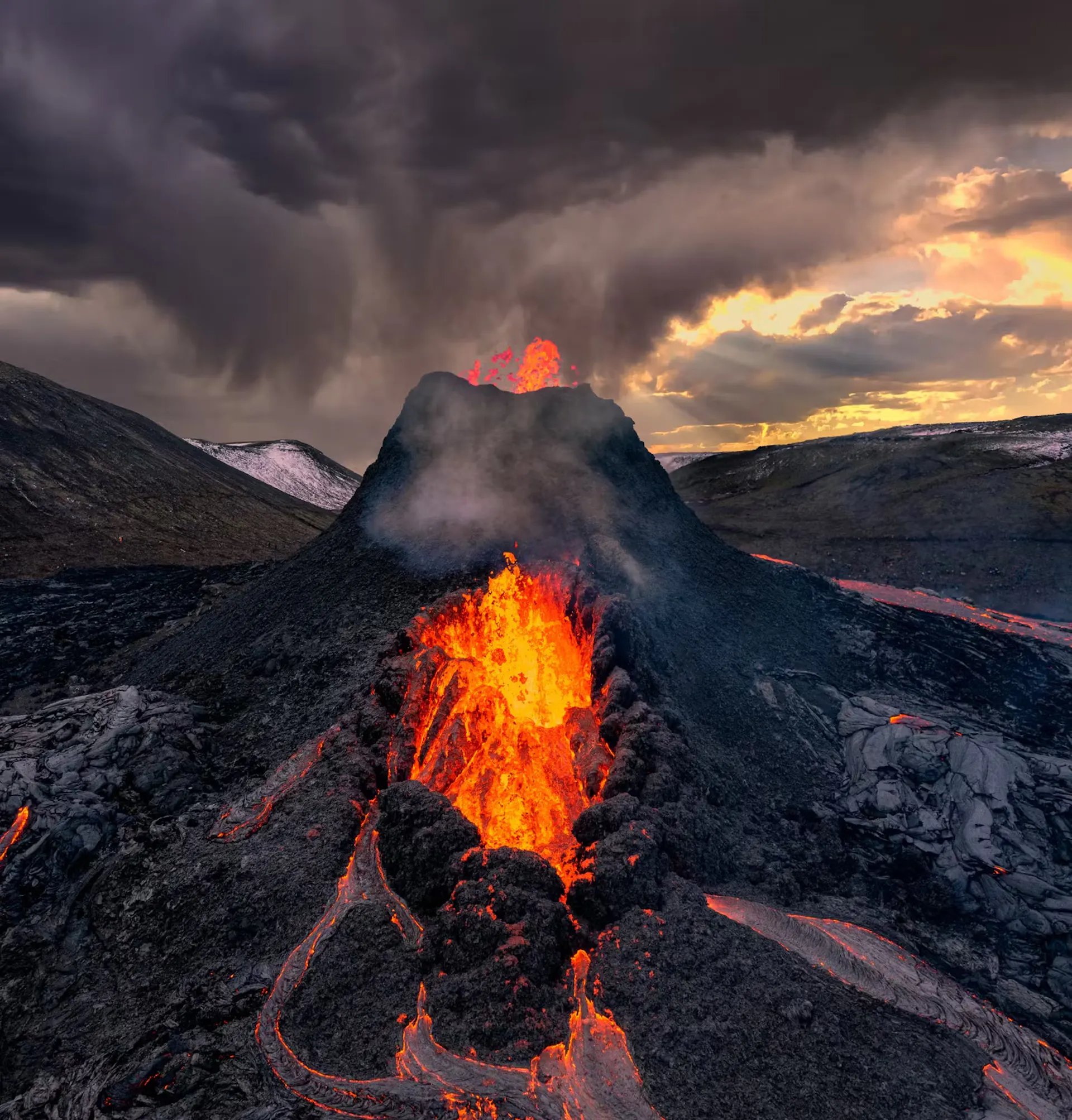 Immersive Volcano Show | Experience the eruptions of Iceland | Perlan