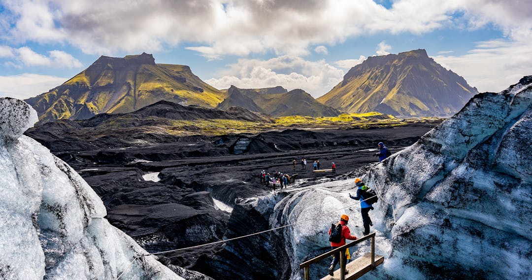 A Complete Guide to the Katla Ice Cave | Perlan
