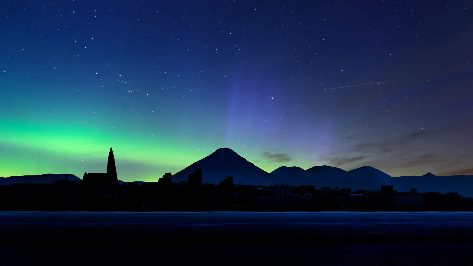Tips for Experiencing the Northern Lights with Kids | Perlan