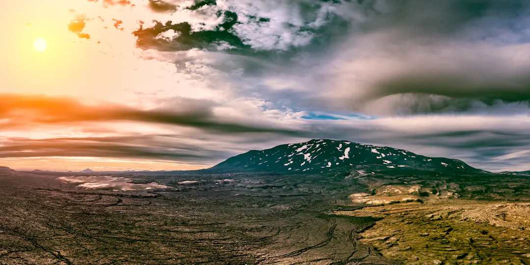 The Eruptions of Hekla | Forces of Nature | Perlan