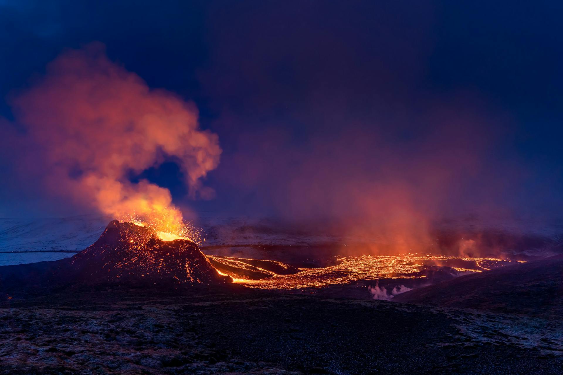 The Ultimate Guide to Volcanoes in Iceland | Perlan