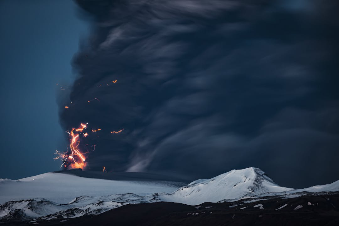 What is a Phreatic Eruption? | Volcano Glossary | Perlan