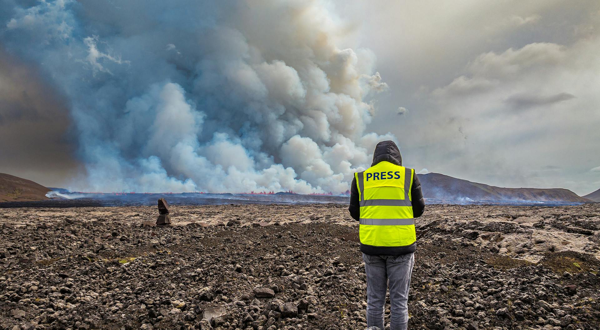Reykjanes Peninsula Volcano Overview | New eruption on the rise! | Perlan