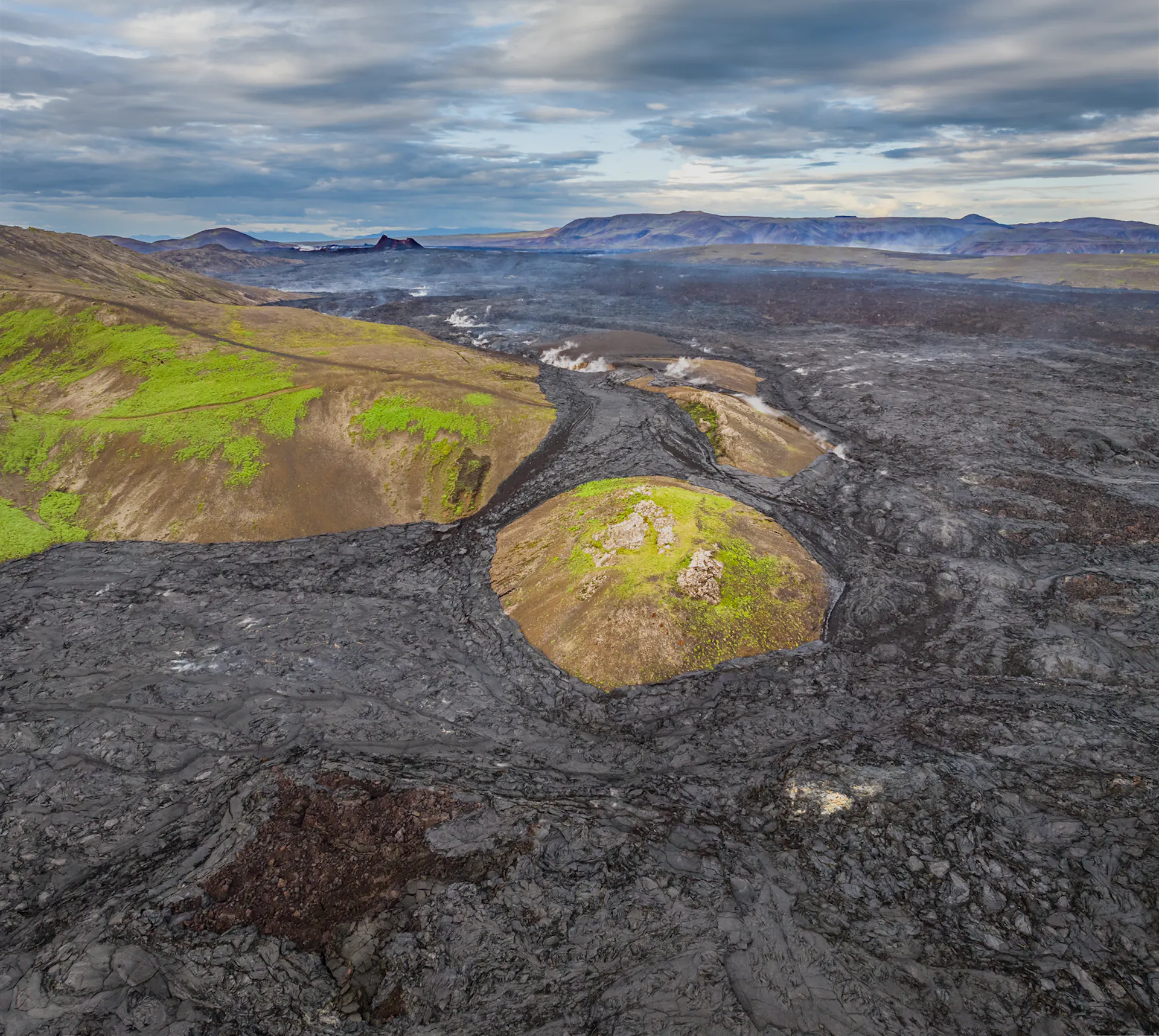 What is Lava? | Volcano Glossary | Perlan