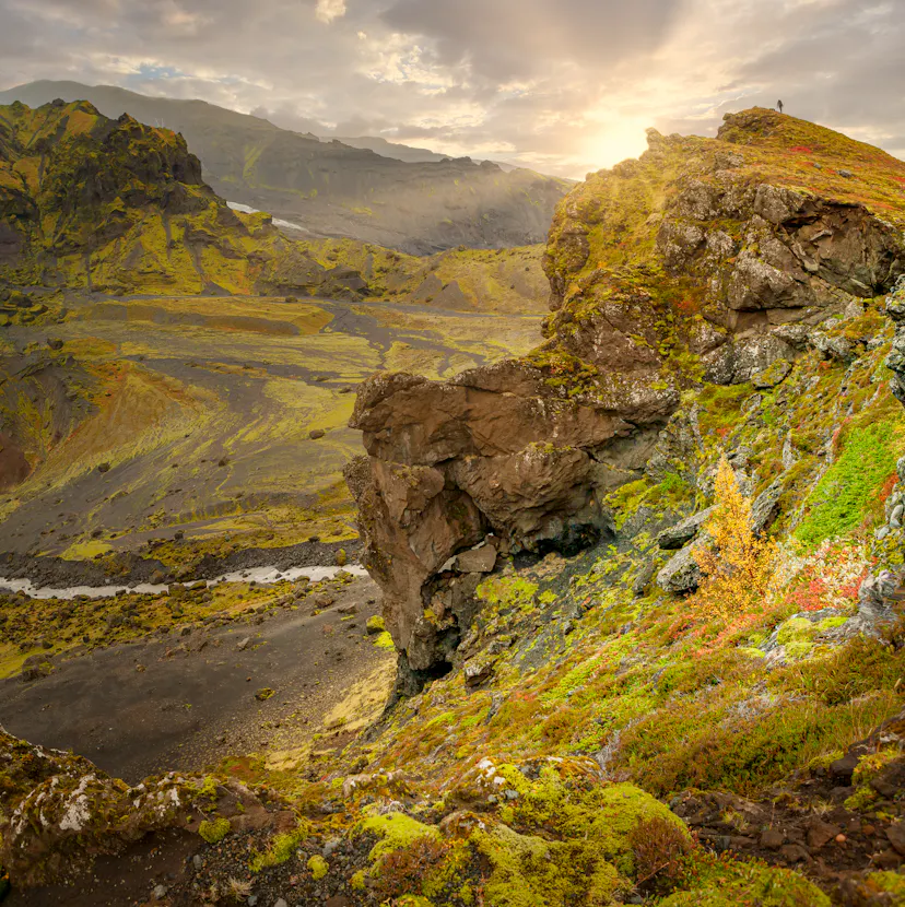 Thorsmork (Þórsmörk) is a local Icelandic hiking gem! | Perlan