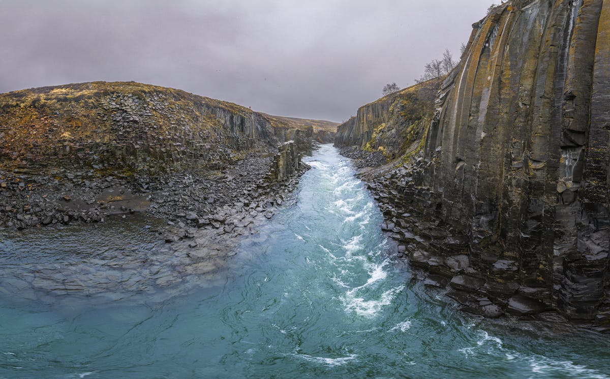 Basalt Columns in Iceland | Top Sites, Geology & Travel Guide