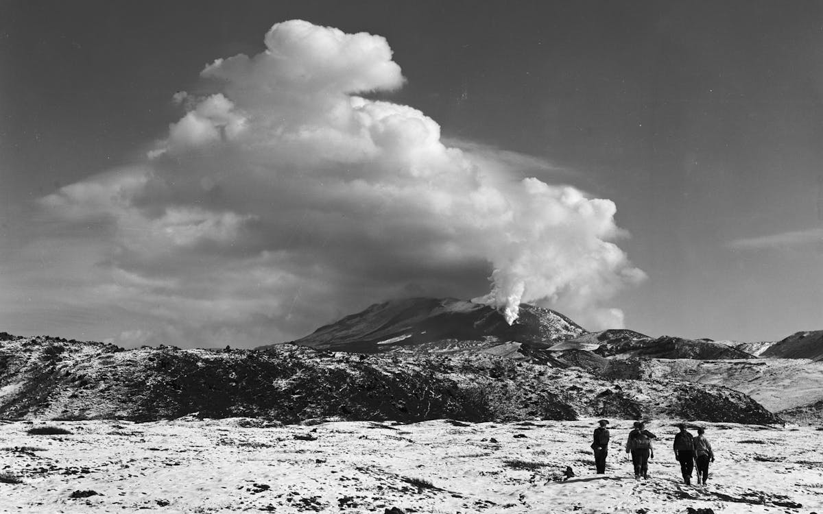 Guide to Mount Hekla Volcano | Forces of Nature | Perlan