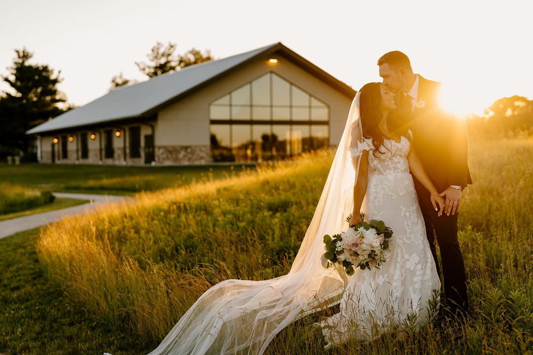 Primped: Expert Wedding Hair & Makeup in Minneapolis