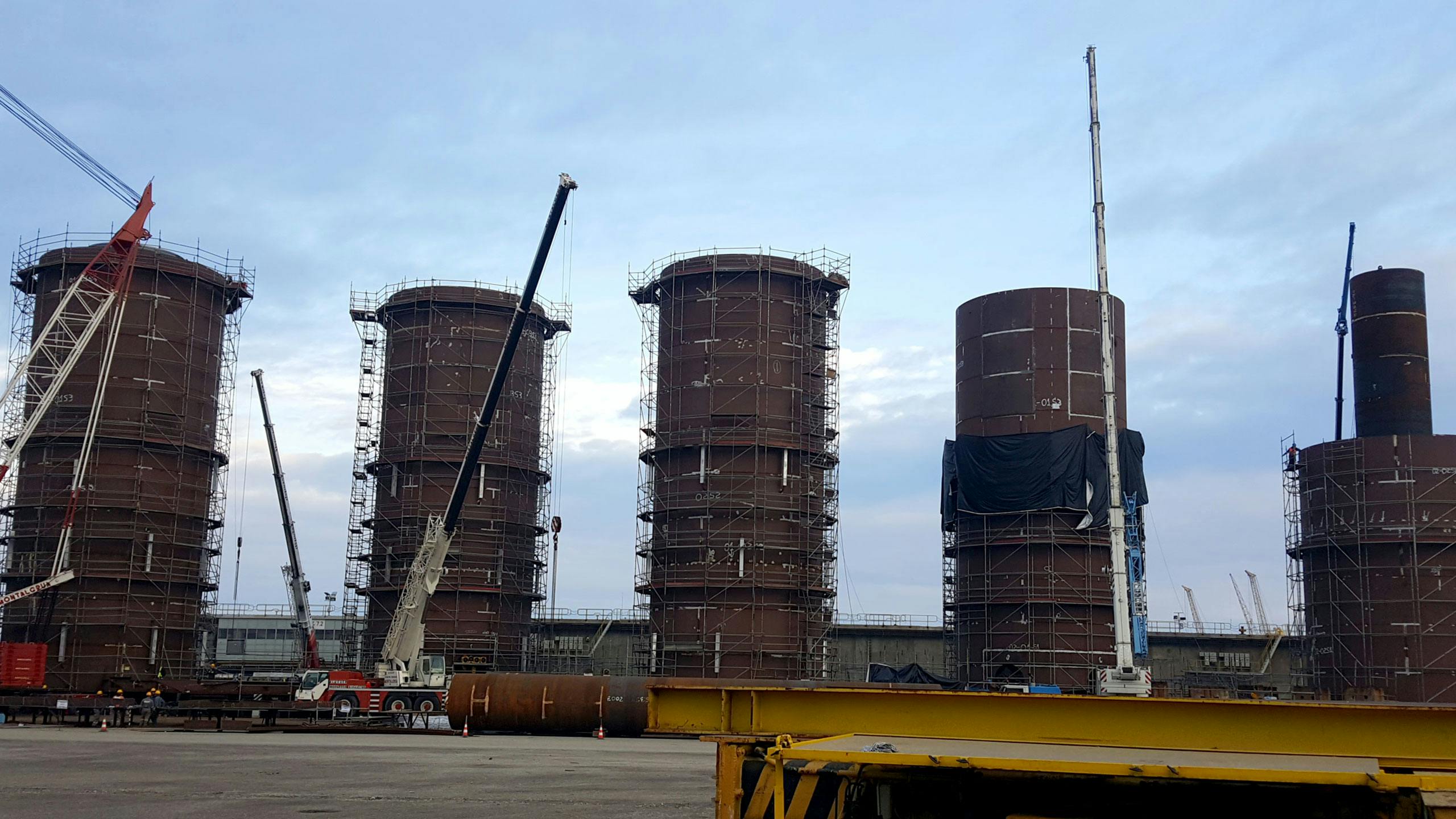 Construction of WindFloats to supply WindPlus’ WindFloat Atlantic ...