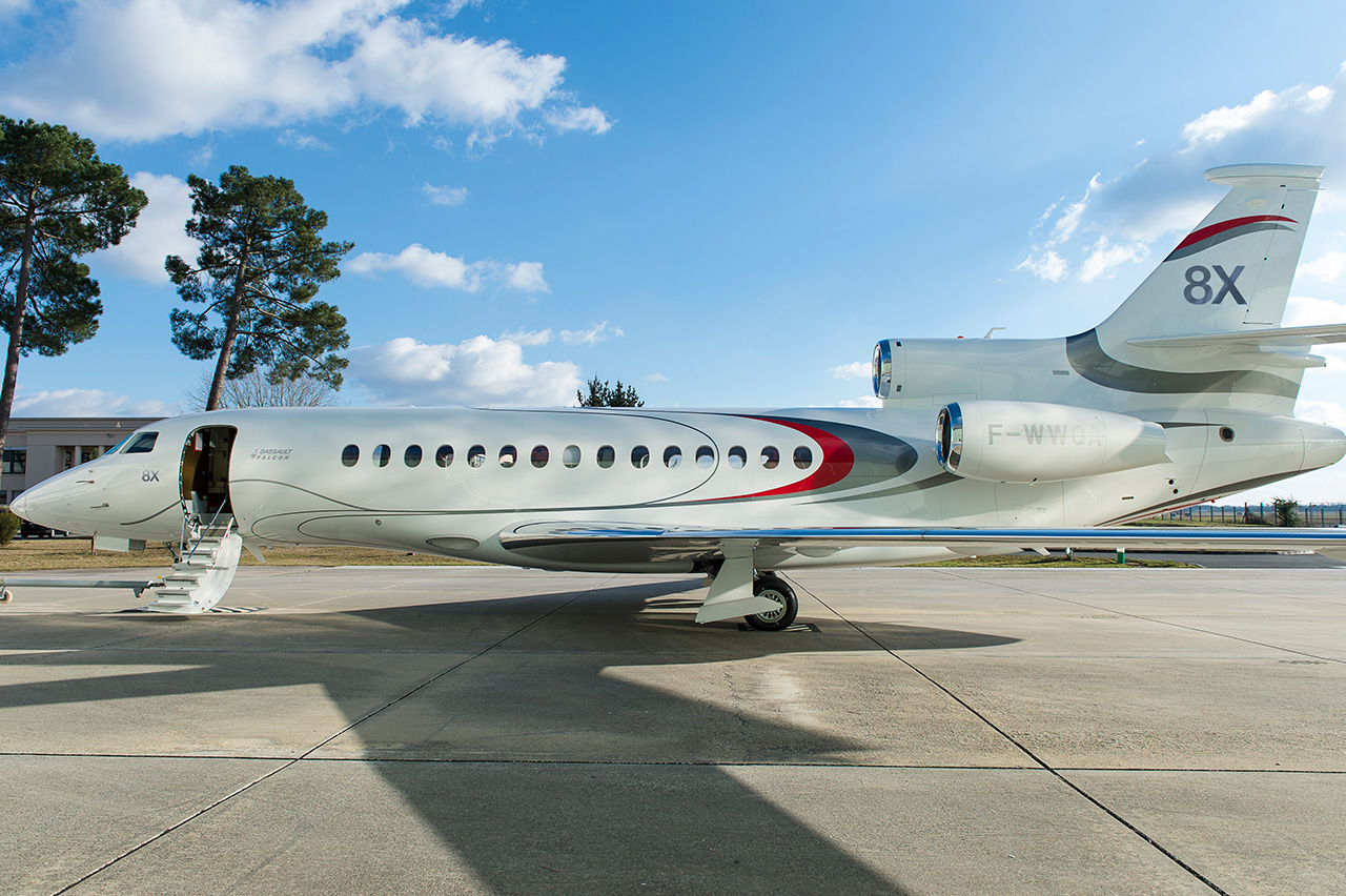 Location de jet privé | Falcon 8X | PrivateFly