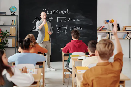 Encourage class participation, and provide positive reinforcement for ...
