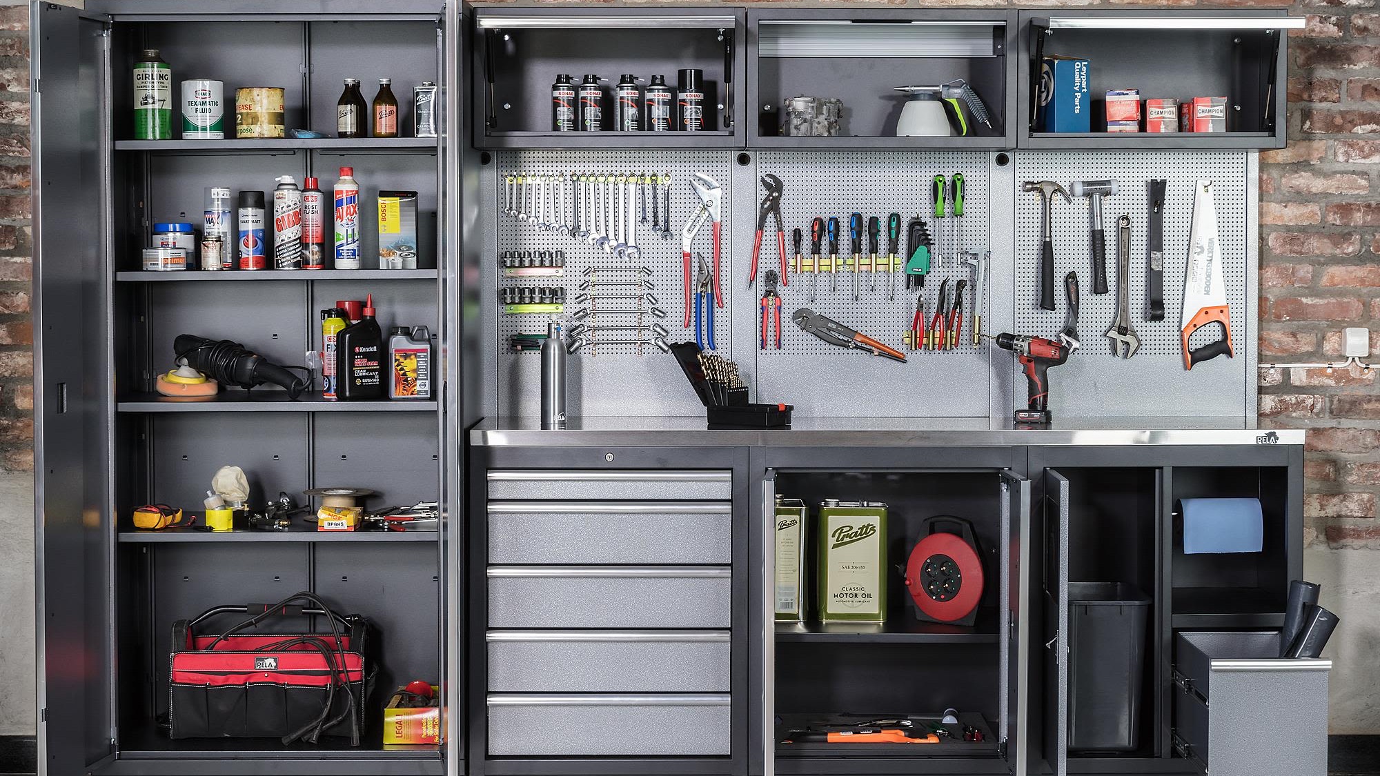 Fixa garage och förråd med inredning från Proffsmagasinet