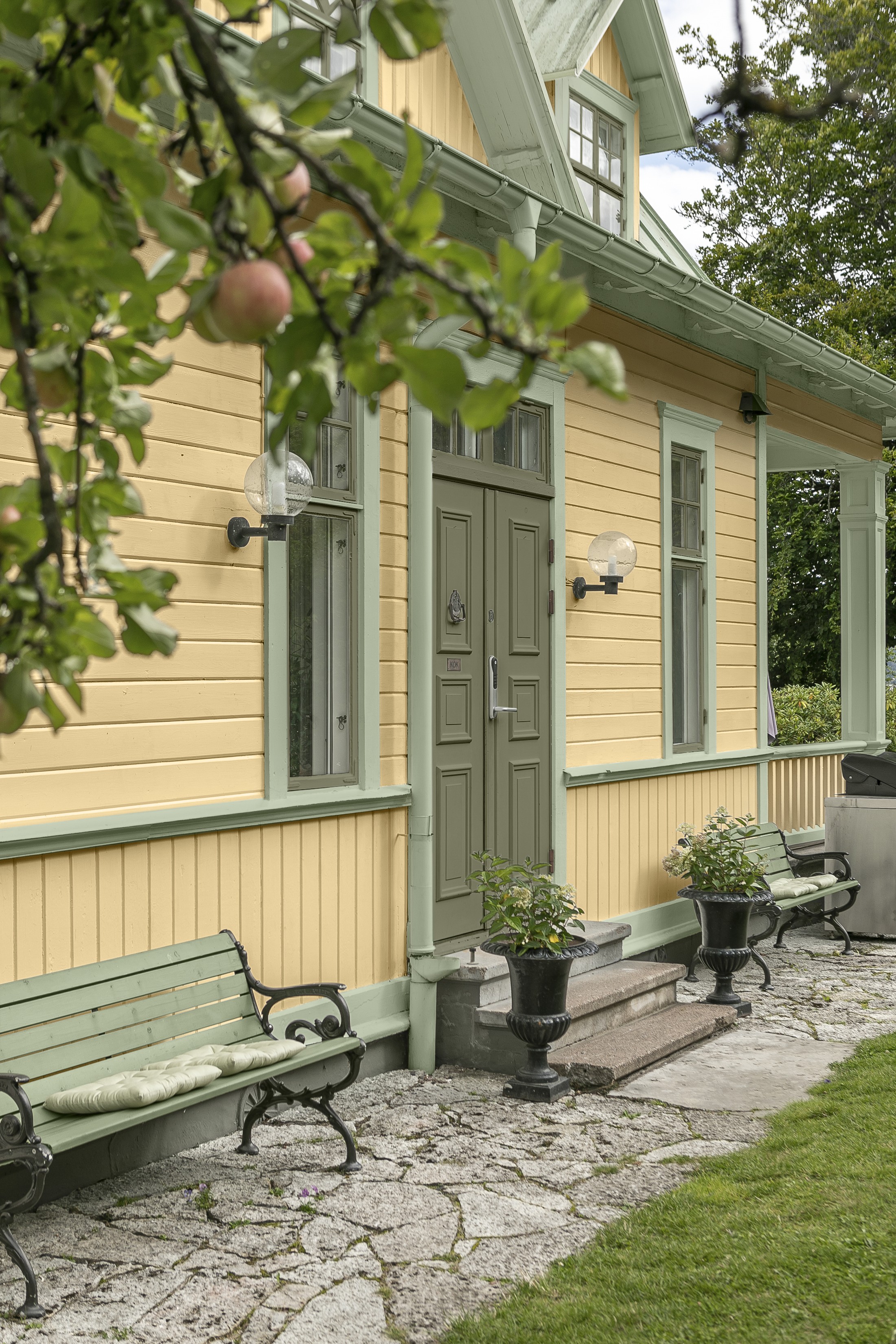 Populära kulörer och kombinationer - fasadfärg