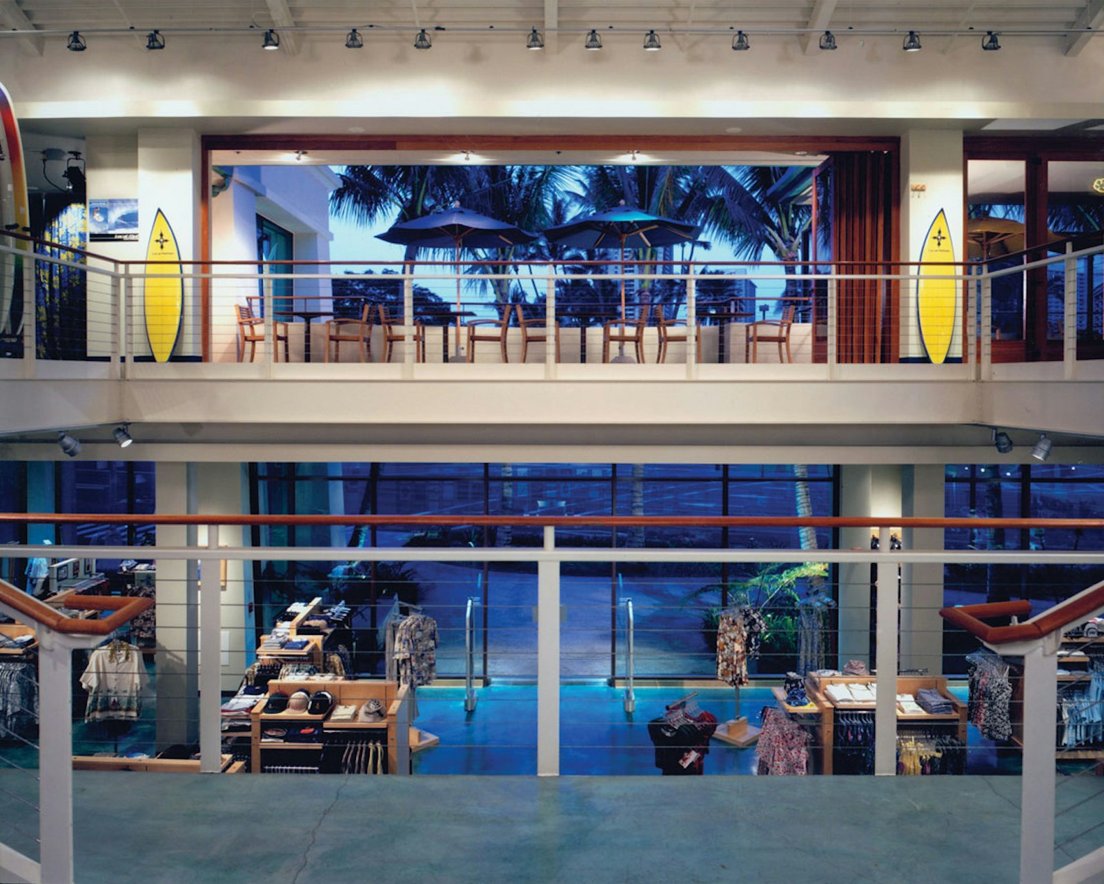 Local Motion Flagship Store – Peter Vincent Architects