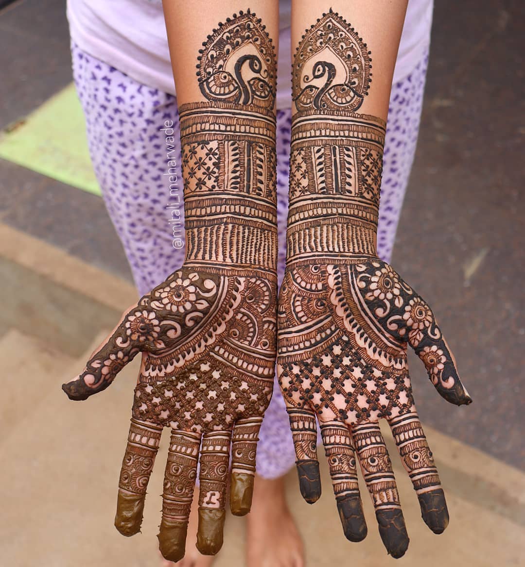 Top 12 Bengali Style Bridal Mehndi Design Ideas