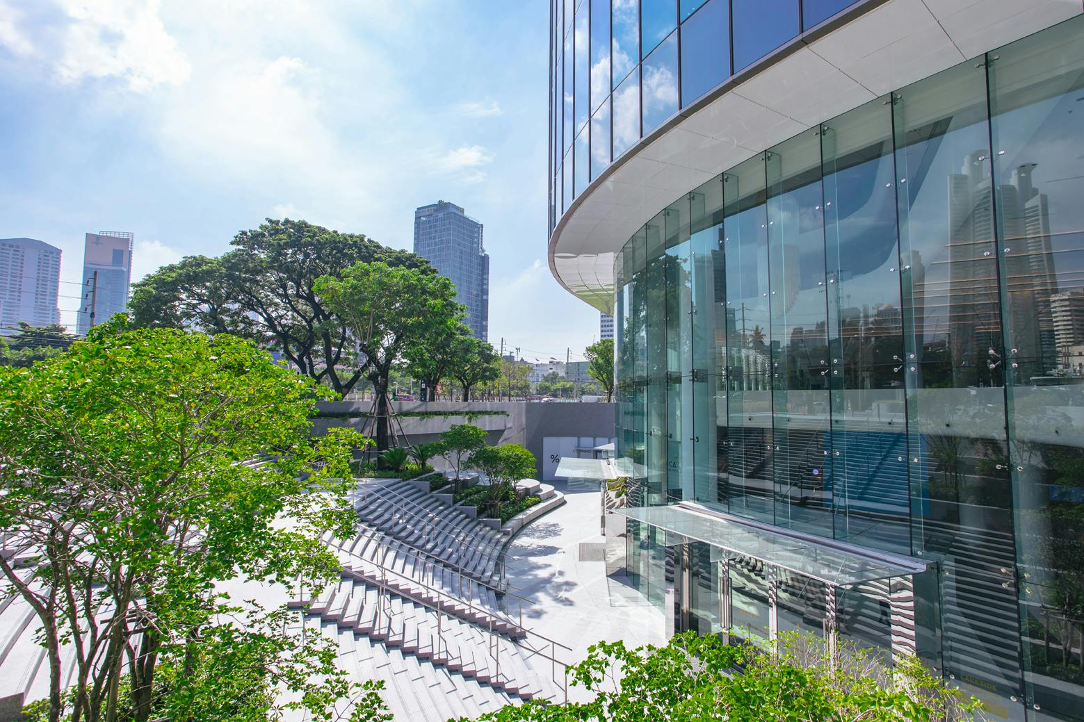 QSNCC | ศูนย์ฯ สิริกิติ์ รุกช่องทางการตลาดบนสื่อดิจิทัล เชื่อมโยงทุก ...