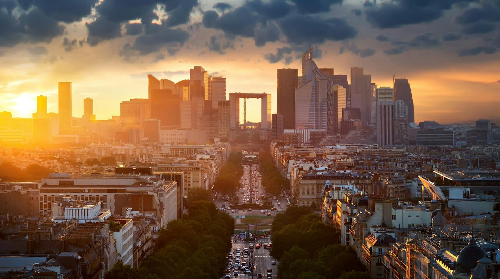 Salaries in France: Employment laws and compensation trends