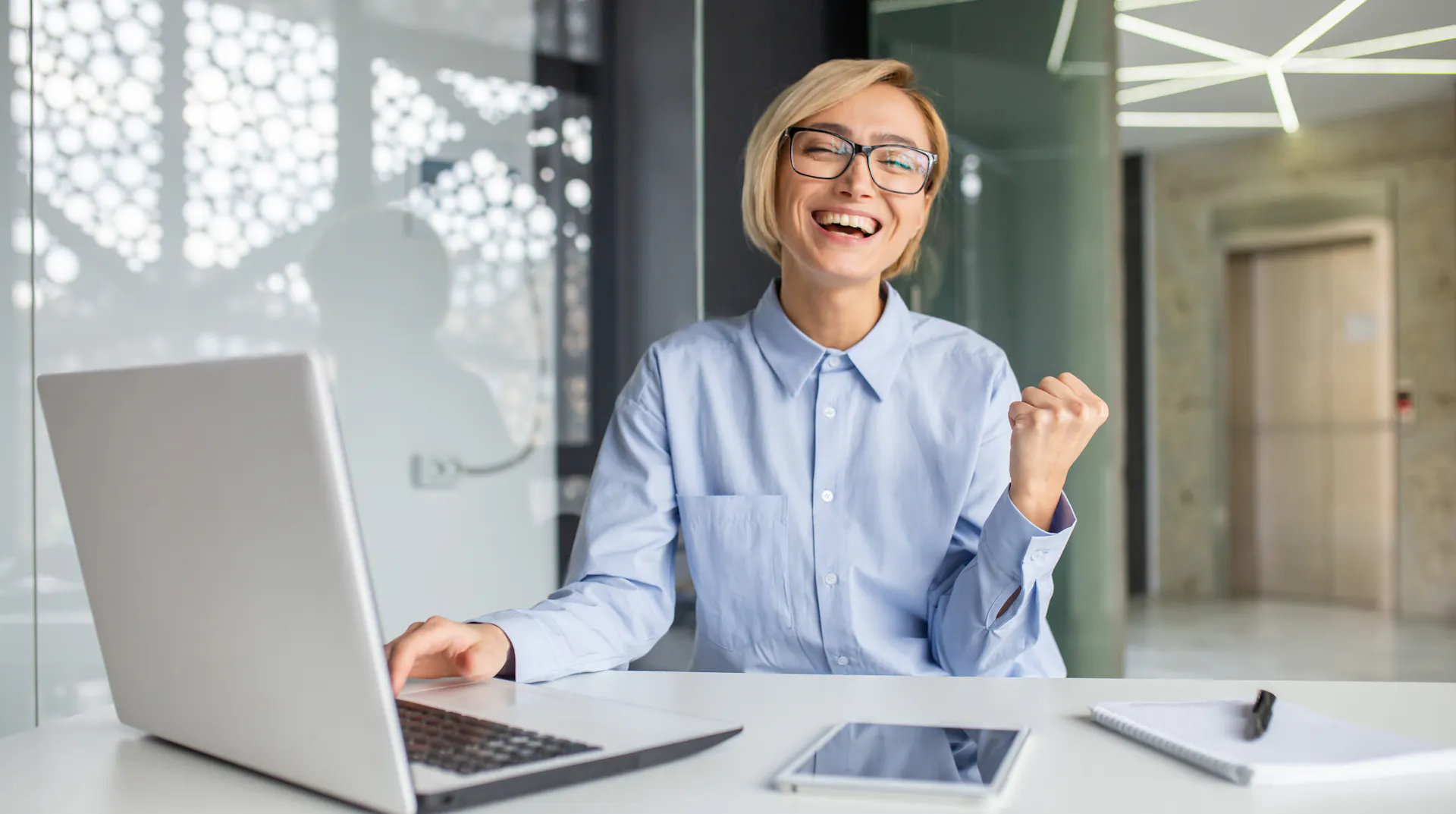 The complete guide to compensation reviews: how to run a successful ...
