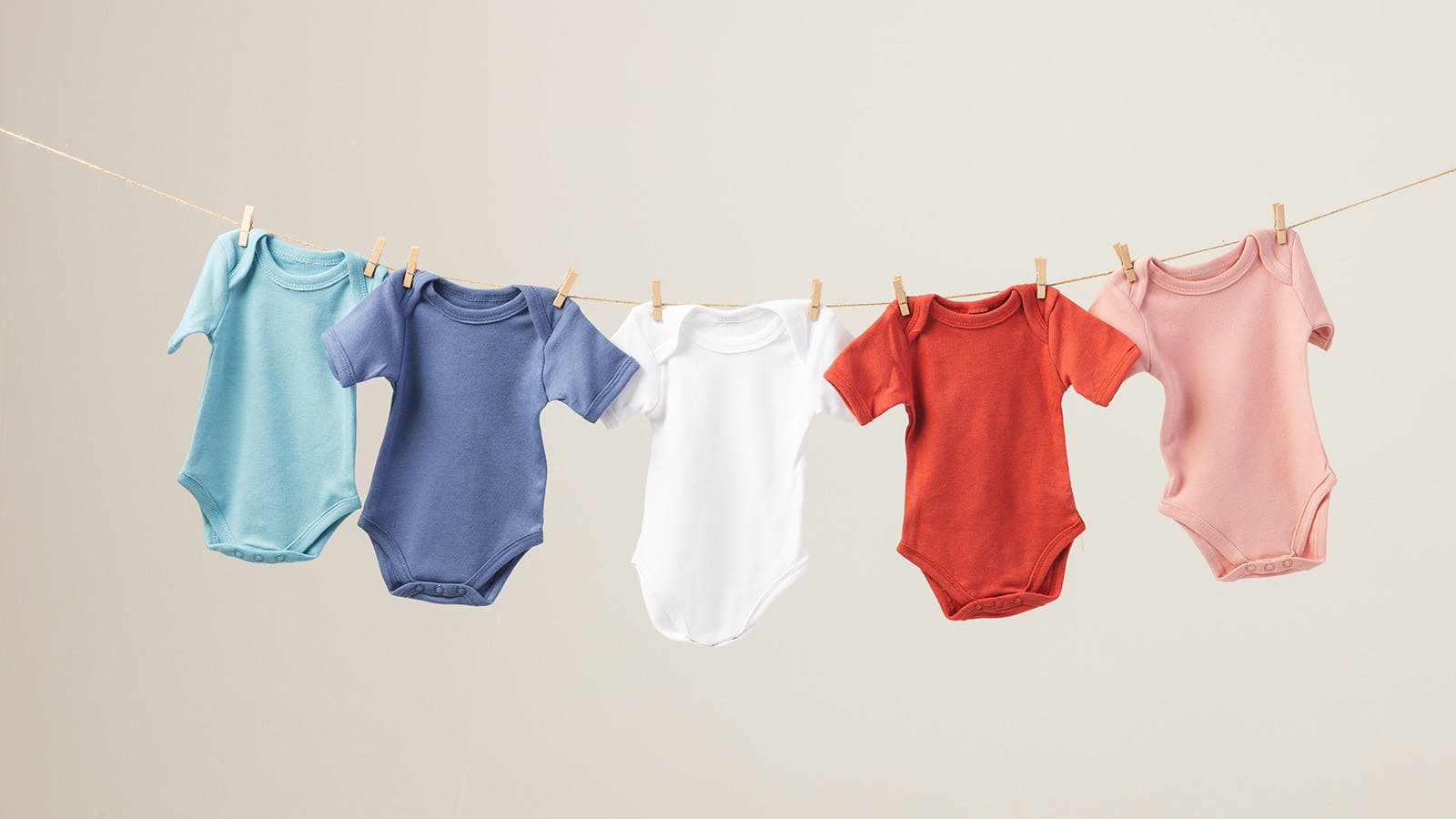 Your Guide to Ordering Custom Baby Onesies