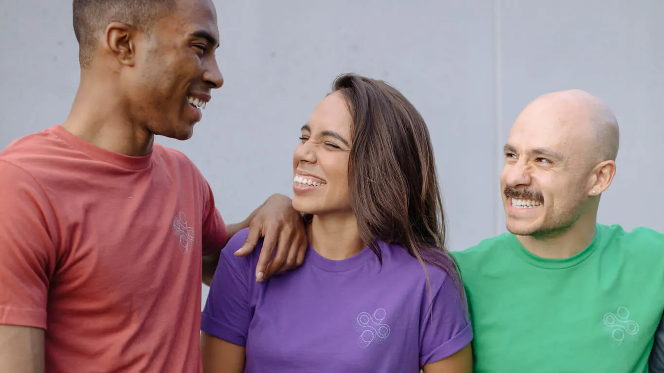 The Role of Custom Apparel in Team Building and Corporate Culture
