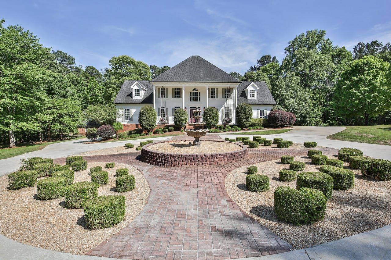 Manor Makeover | Red Barn Homes