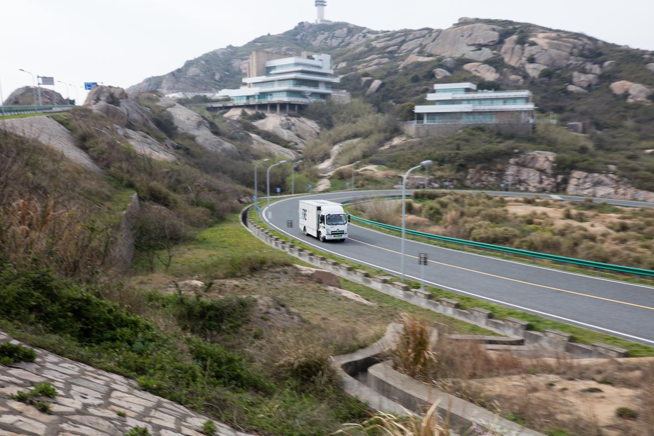 REFIRE | Stories | A new generation of Hydrogen-Electric Energy & Power