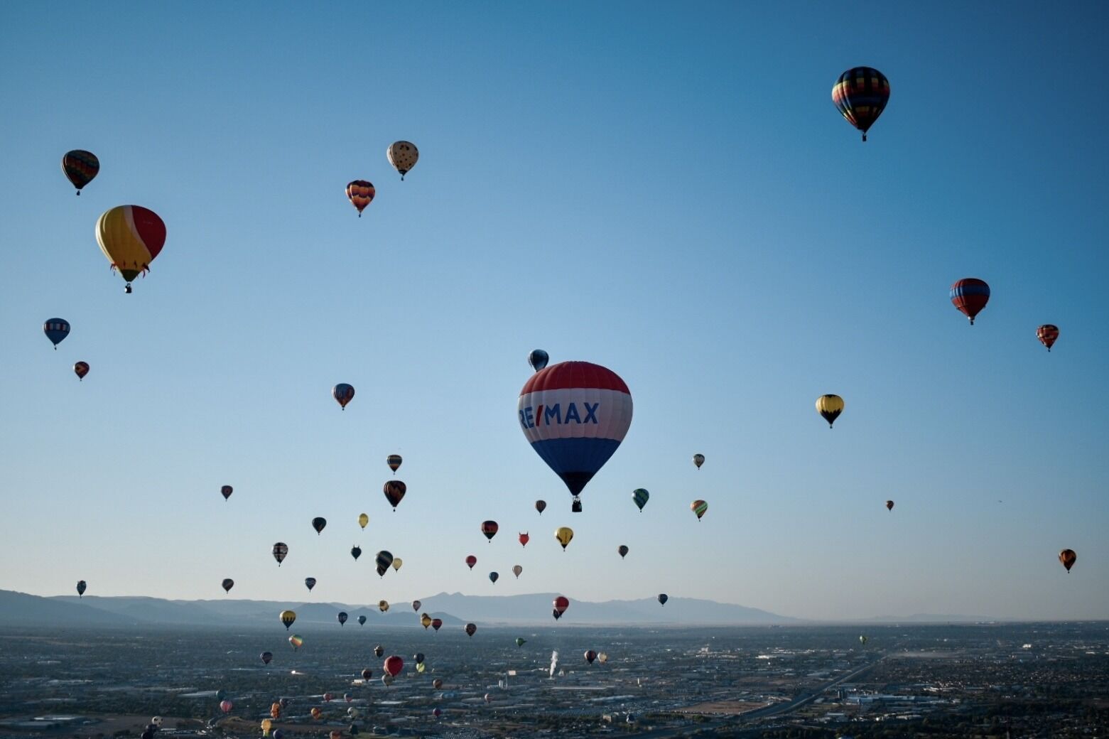Come Along For a Ride In the RE/MAX Balloon | RE/MAX NEWS
