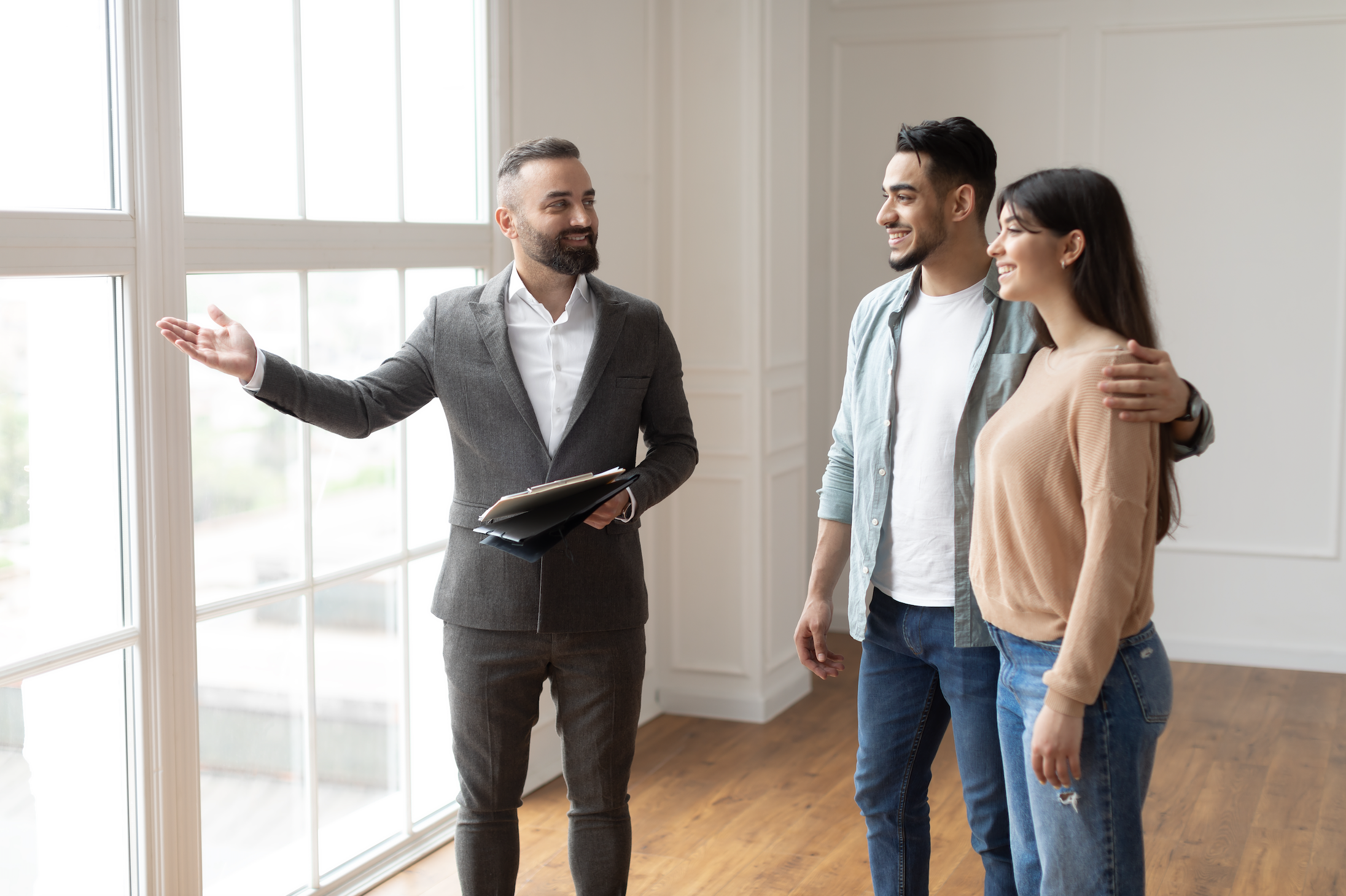 How to Find a Real Estate Agent as a First-Time Homebuyer | RE/MAX NEWS