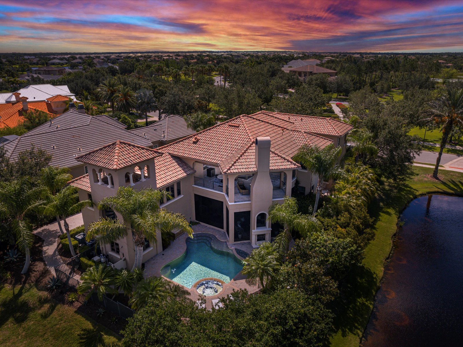 5 of the World's Most Wow-Worthy Homes Listed in 2023 | RE/MAX NEWS