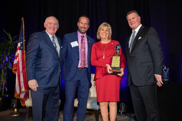 RE/MAX Alliance Broker/Owner Chuck Ochsner Receives RISMedia "On the ...