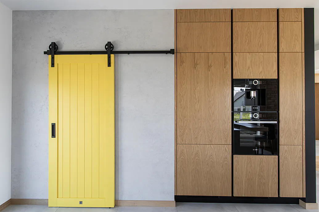 Sliding doors in modern colours | RENO doors