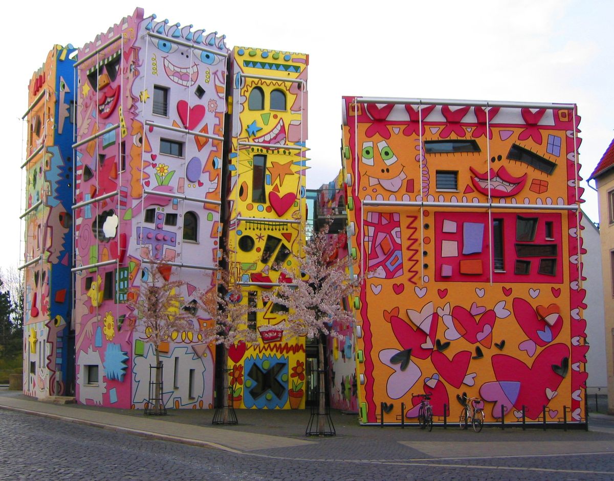 Happy Rizzi House: A Cartoon-Like Facade That Puts A Smile On Your Face