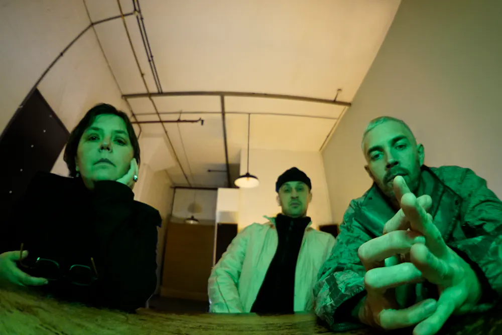 Moin ft. Sophia Al-Maria & Olan Monk