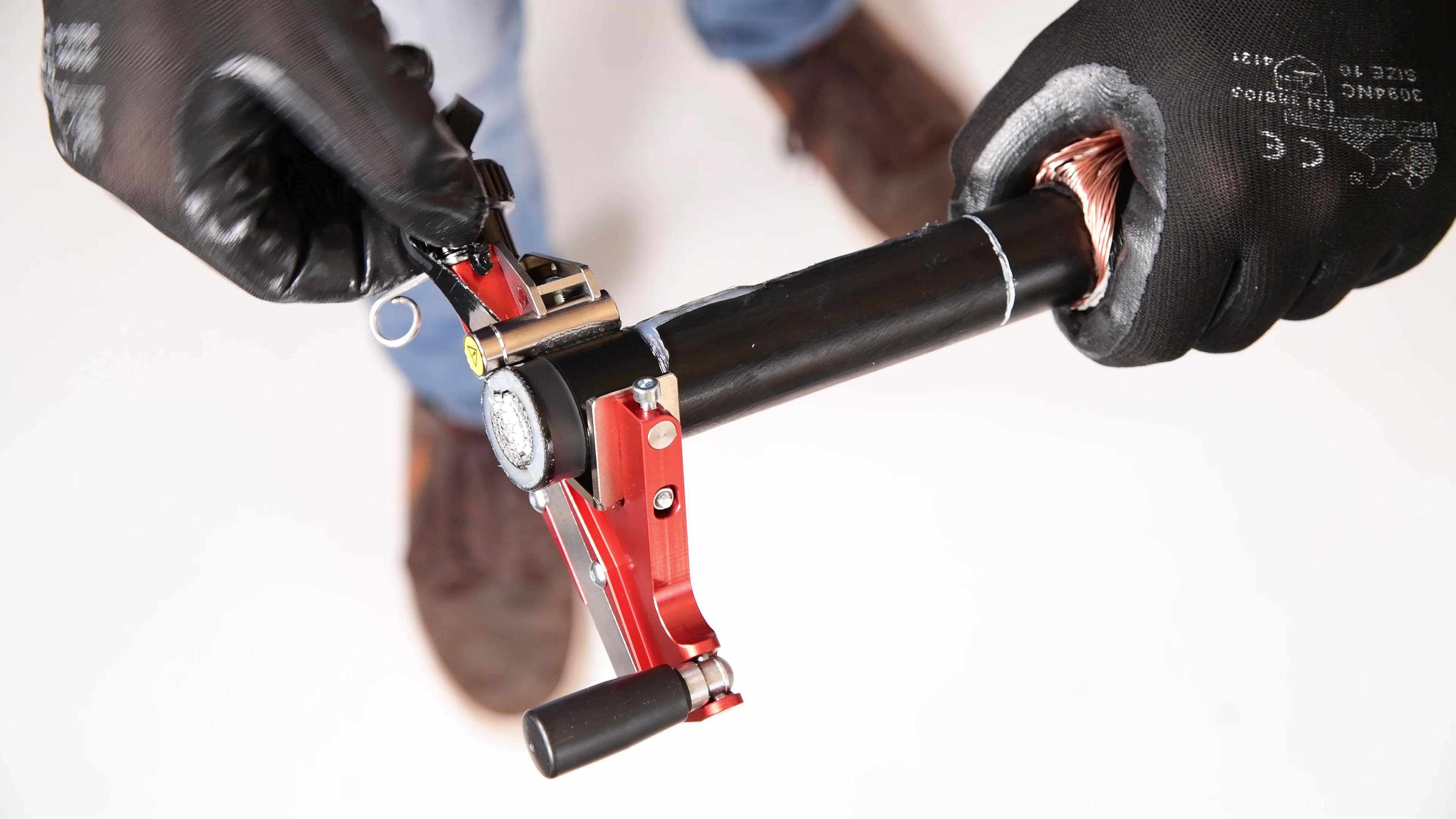 Hárnákvæmur hálfleiðarahefill - Reykjafell