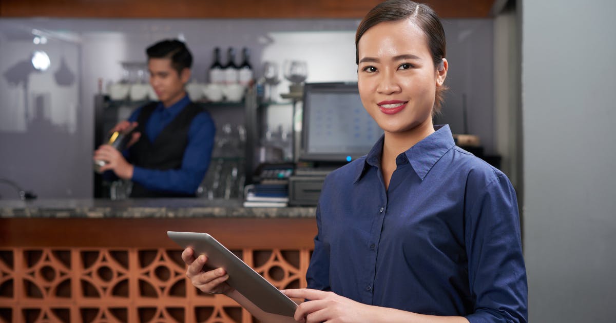 Assistant Manager Job Description, Salary, and Skills Needed