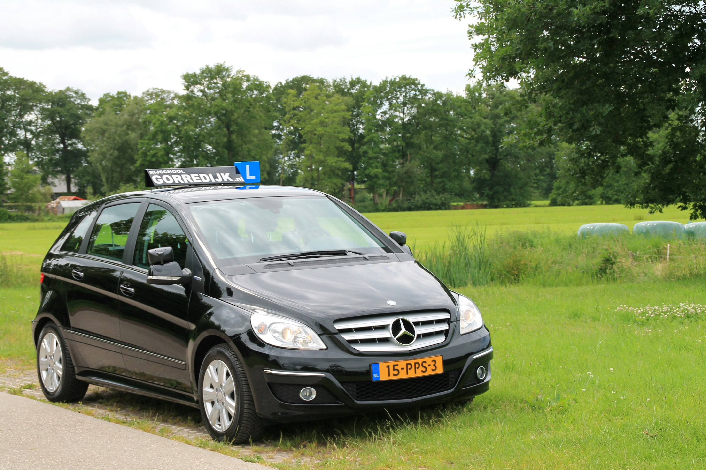 Rijschool Gorredijk - Duurzaam op weg naar je rijbewijs, op jouw eigen ...