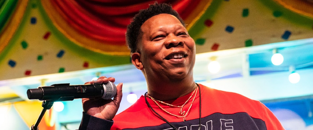 Mannie Fresh On 'Who Let The Dogs Out' — 'I Gave That One Away'