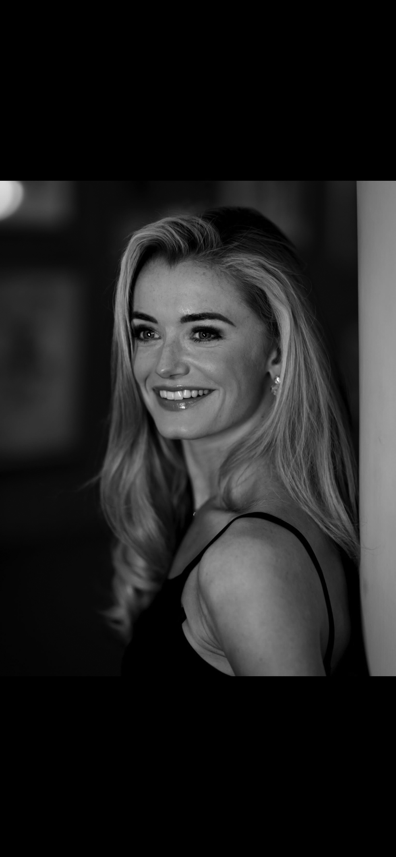 Discovering the Enchanting World of Anna Rose O'Sullivan