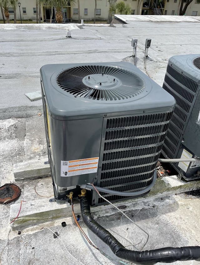 Rooftop HVAC System Replacement in Tampa | RYS Heating & Cooling Inc.