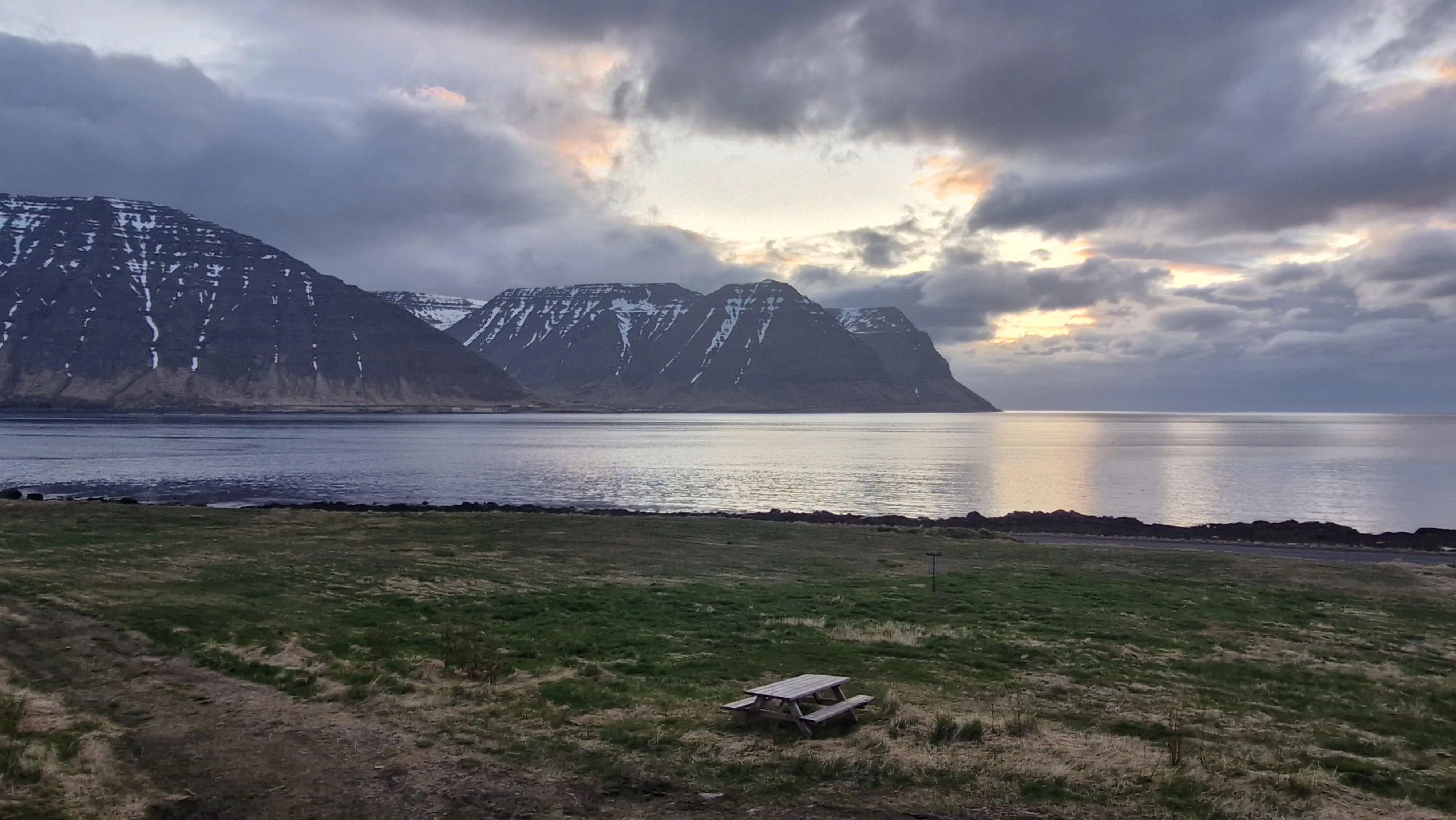 Óskað er eftir tilnefningum til Orðsporsins 2026 | Samband íslenskra ...