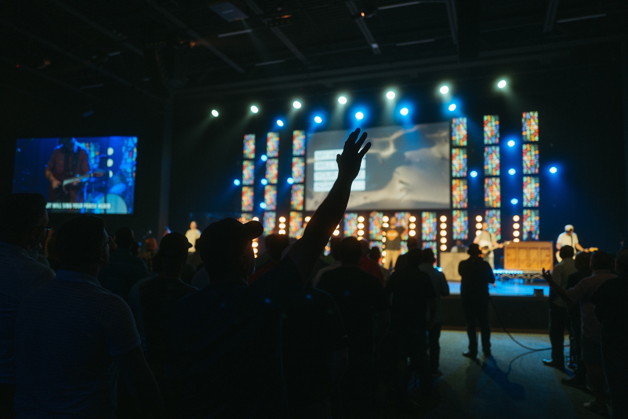 The ScreenCloud Guide to Church LED Video Walls - ScreenCloud
