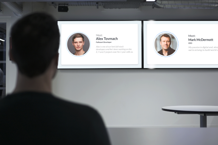 Using Digital Signage in Employee Communications - ScreenCloud