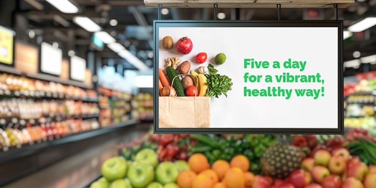 Transforming the Customer Experience with Supermarket Digital Signage ...