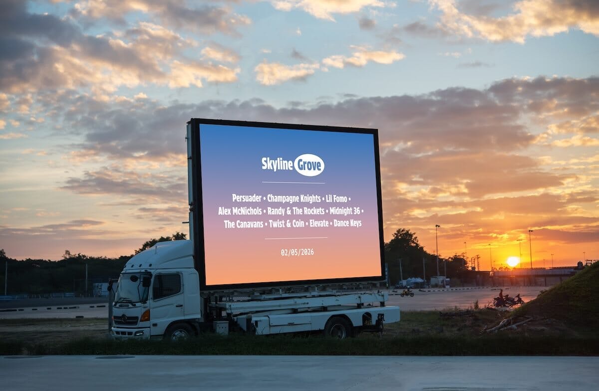 Using 4G Digital Signage for Mobile Billboards & DOOH - ScreenCloud